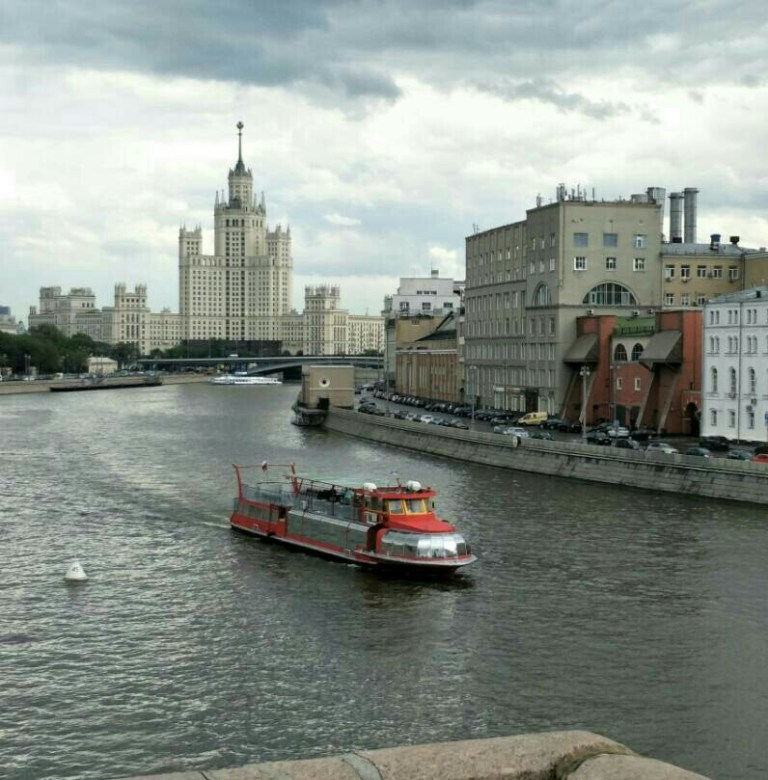 🇷🇺 Moscow – Russia’s Architectural Wonder! – MOIMEHR